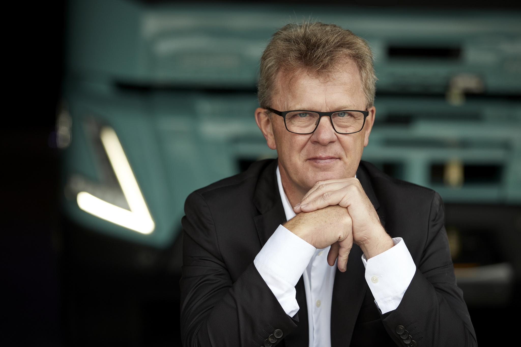 Premiere: Volvo Trucks testet wasserstoffbetriebene Elektro-Lkw auf ... Premiere: Volvo Trucks testet wasserstoffbetriebene Elektro-Lkw auf ...